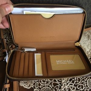 Michael Kors | Bags | Michael Kors Crossbody Bag Wallet | Poshmark